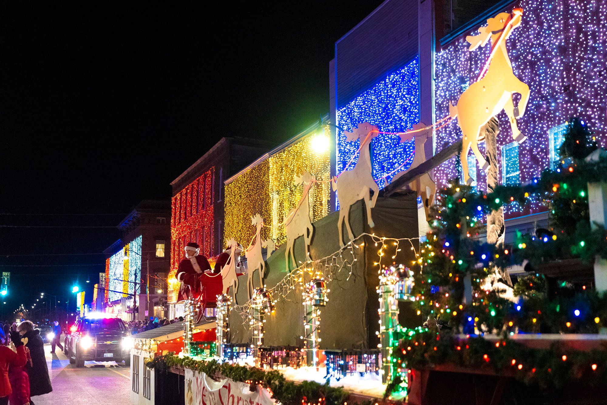The Napanee Parade of Lights brings Christmas cheer to all who are near ...